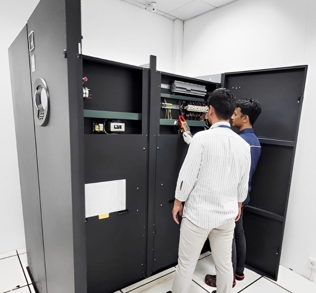 Data Center Maintenance